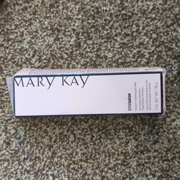 Mary Kay | Makeup | Mary Kay Moisture Renewing Gel Mask Nwb | Poshmark